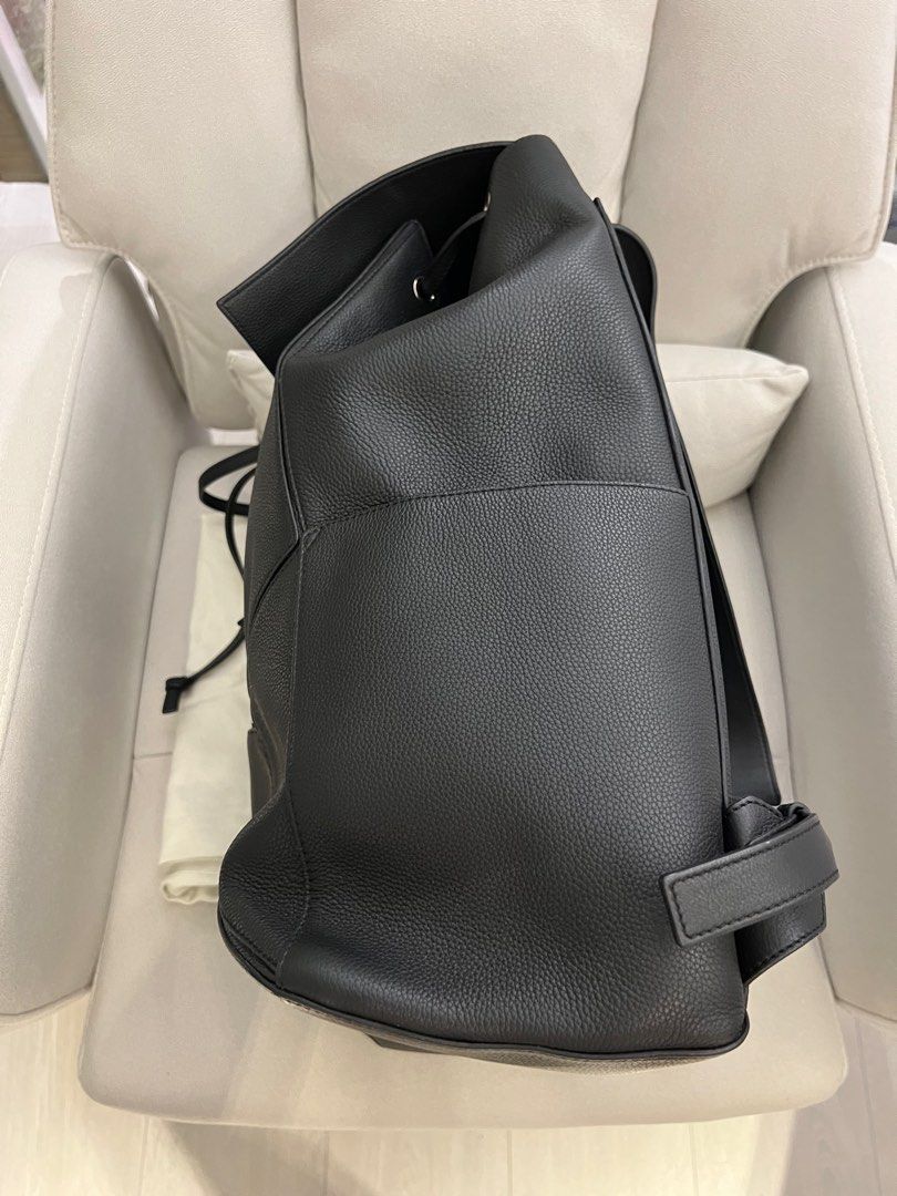 Loewe Puzzle Backpack, 名牌, 手袋及銀包 - Carousell