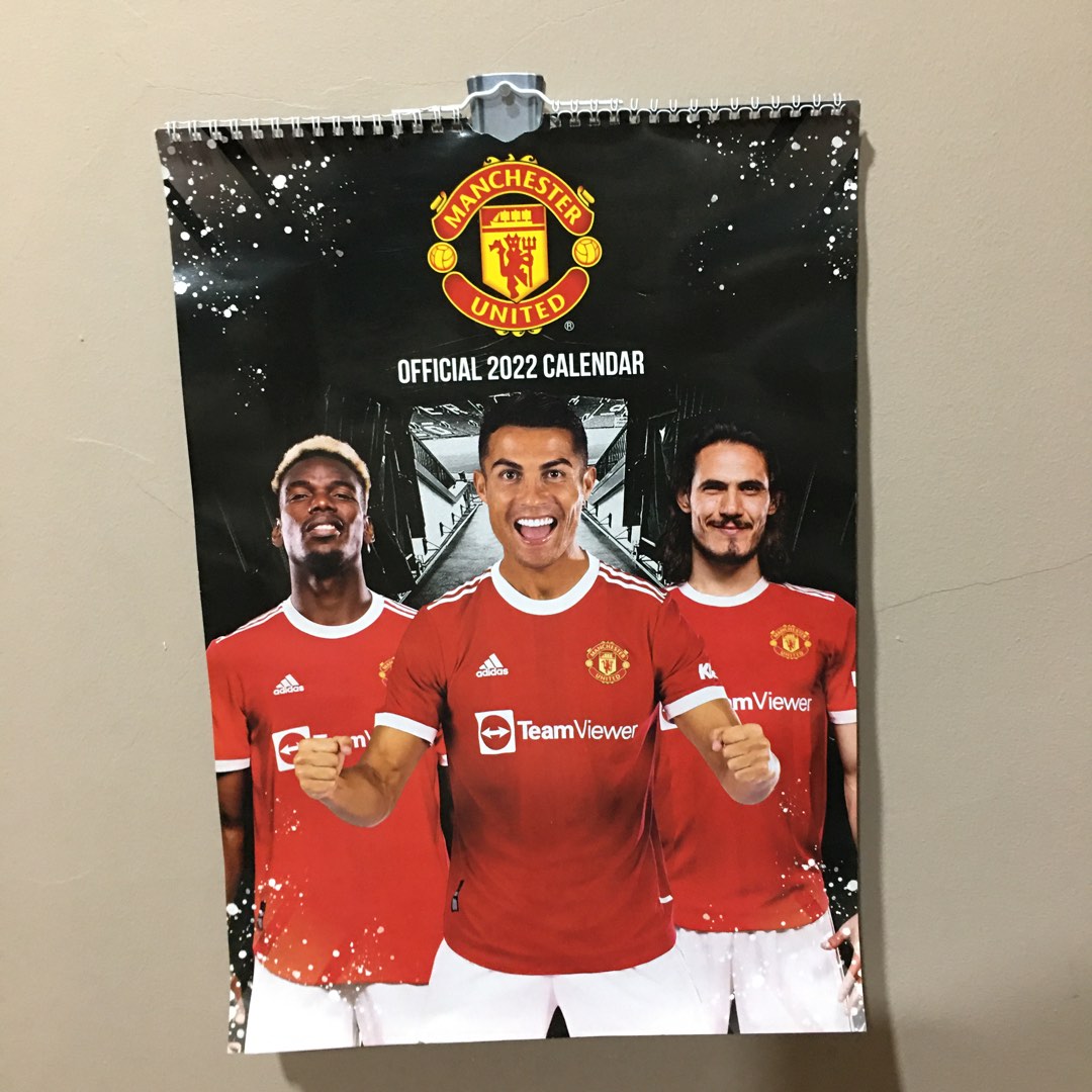 Man Utd official 2022 calendar, Hobbies & Toys, Memorabilia ...