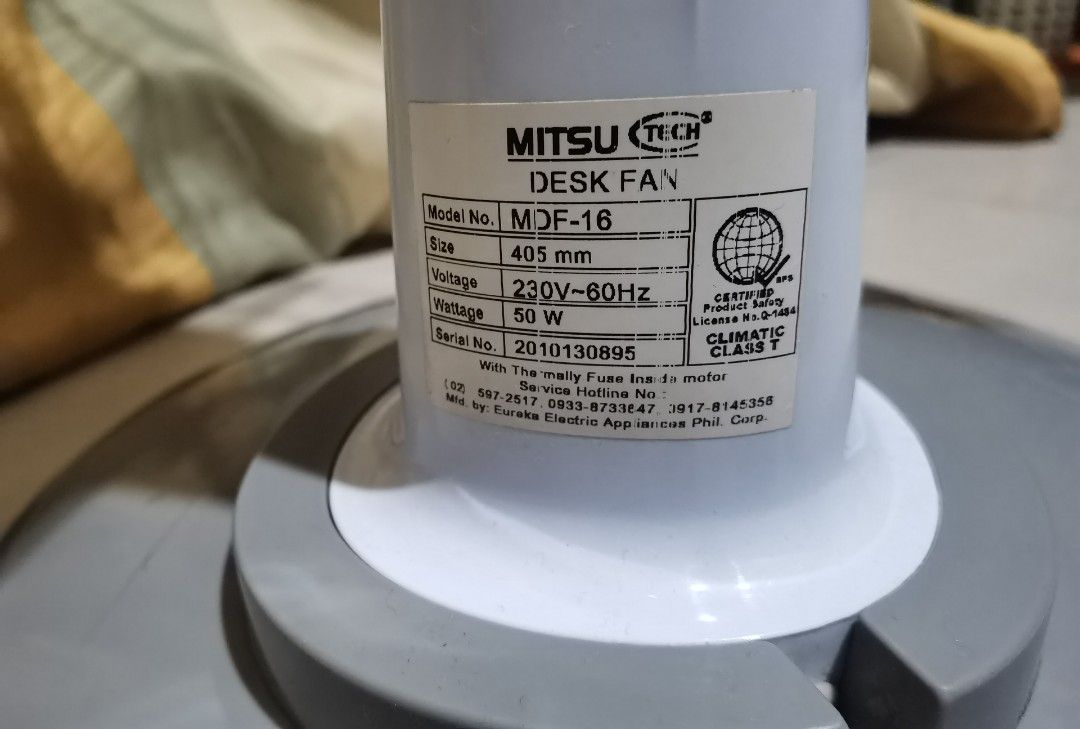 MitsuTech Desk Fan, Furniture & Home Living, Lighting & Fans, Fans on ...