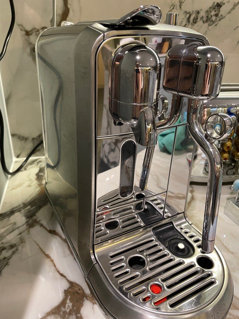 Nespresso Creatista plus, TV & Home Appliances, Kitchen Appliances ...