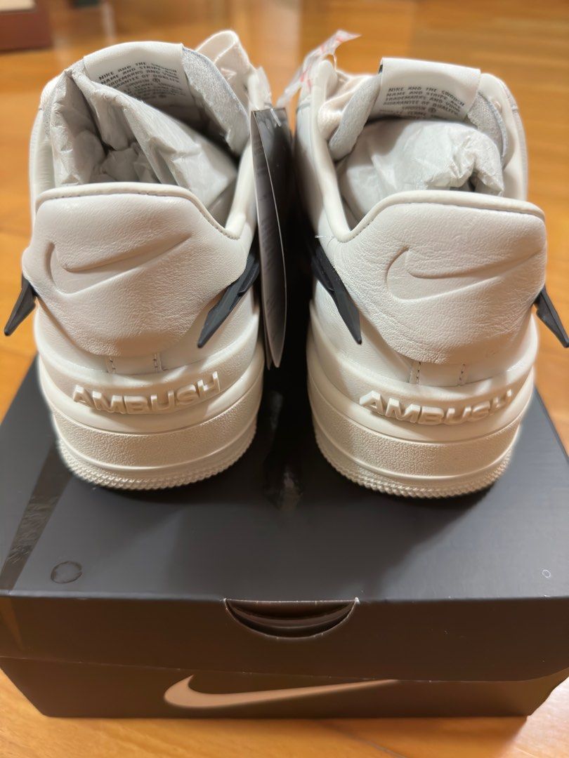 Nike x Ambush AF1 White US8, 男裝, 鞋, 波鞋 - Carousell