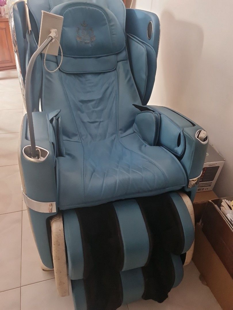 Osim Massage Chair uLove 2, Health & Nutrition, Massage Devices on ...