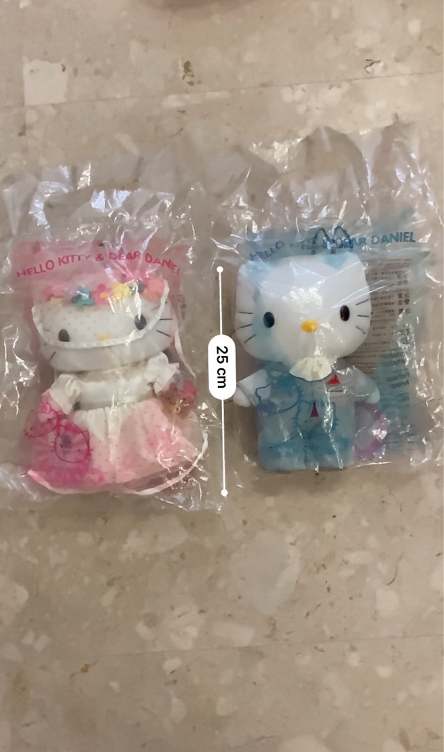 Pair of Hello Kitty (Romantic Wedding), Hobbies & Toys, Toys & Games on ...
