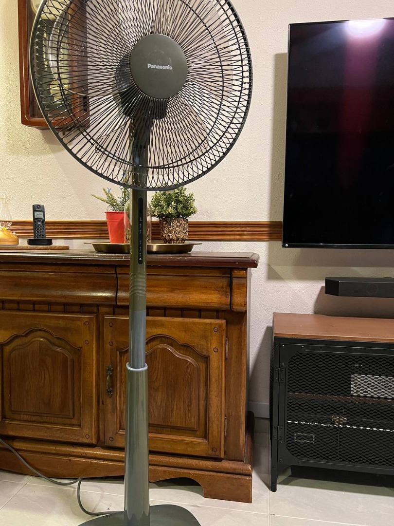 Panasonic F-400KS 16" Stand Fan w/o remote, Furniture & Home Living ...