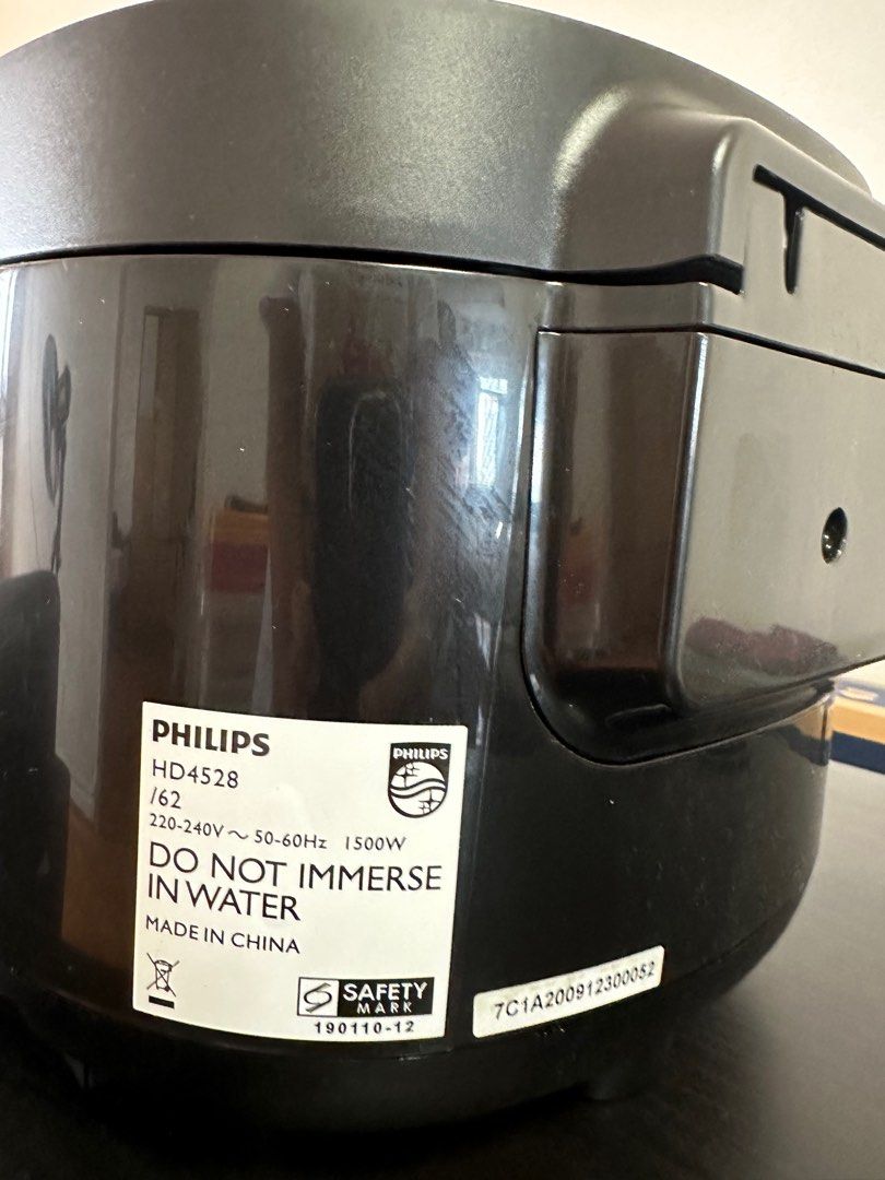 Philip rice cooker - HD4528 1.5 L (1.5 years old), TV & Home Appliances ...