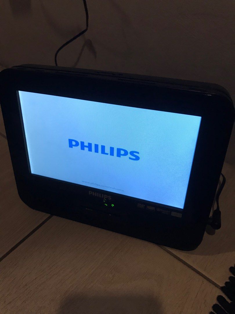 Philips portable dvd player, TV & Home Appliances, TV & Entertainment ...