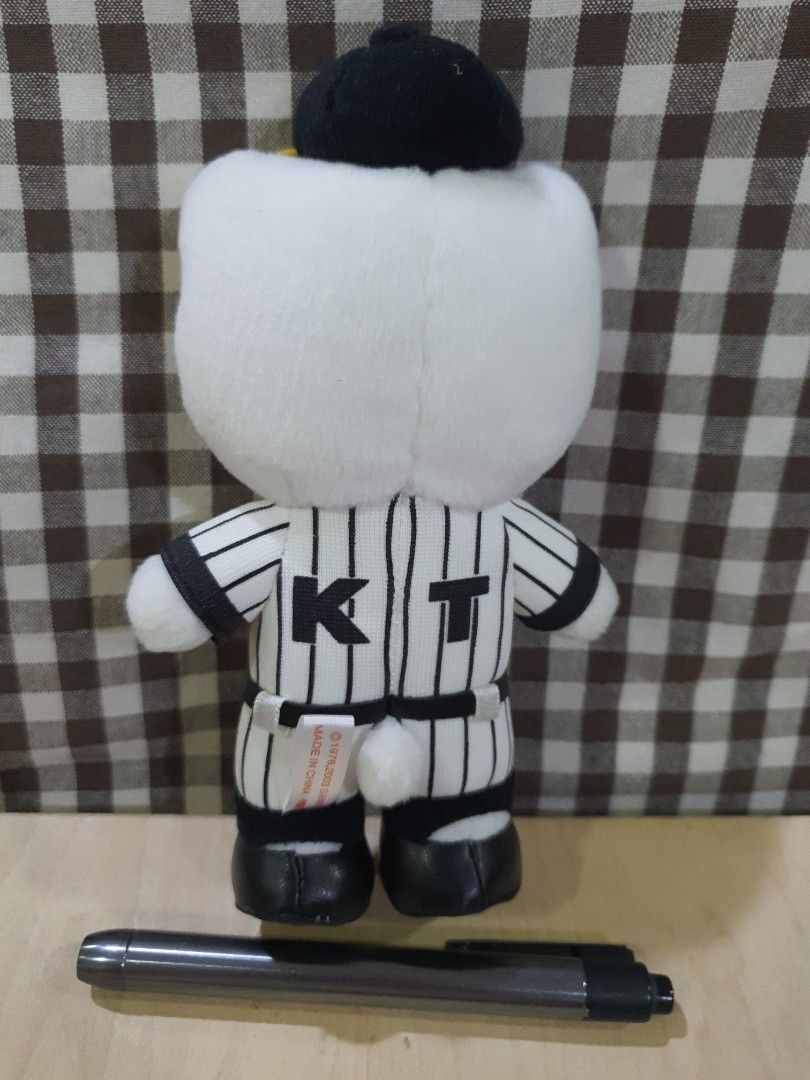 Rare Hello Kitty Baseball player plush 20cm, Hobbies & Toys, Toys ...