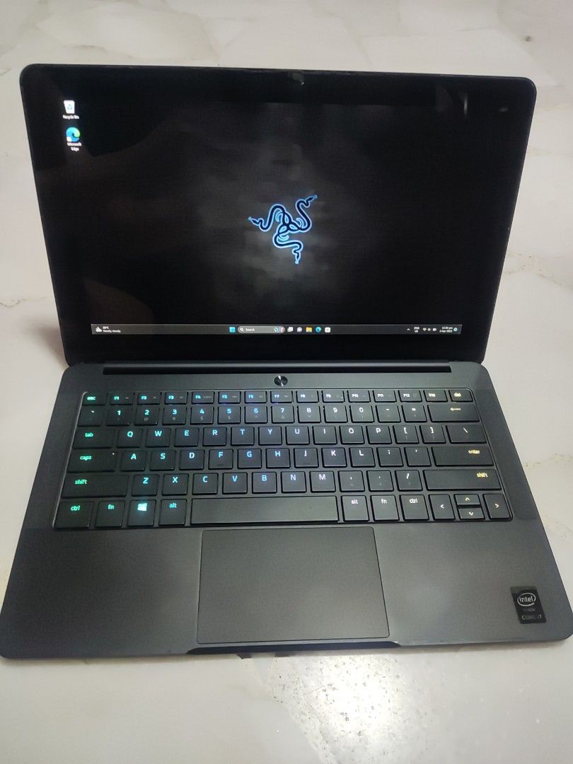 Razer Blade Stealth 2016 QHD 2k display Touchscreen capable i7-6th gen ...