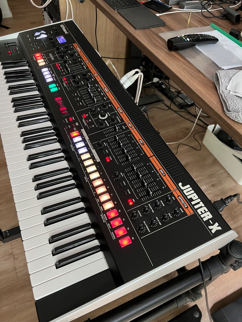Roland Jupiter X 61-key Synthesizer, Hobbies & Toys, Music & Media ...