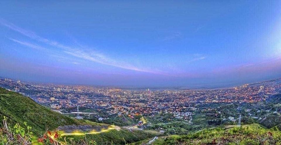 Rush sale!! Monterazzas de Cebu Lot with overlooking view on Carousell