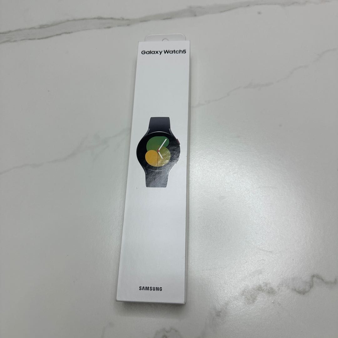 Samsung Galaxy Watch 5 (Graphite) 40mm, Mobile Phones & Gadgets ...