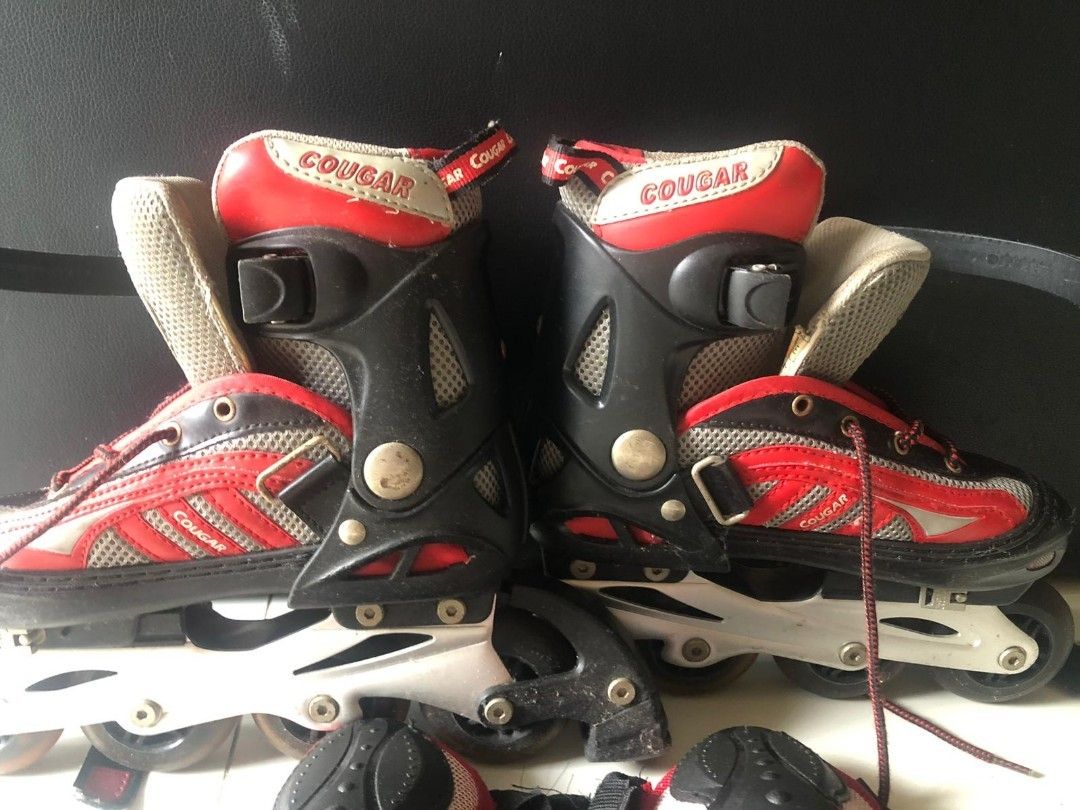 Scatting shoe, Sports Equipment, Sports & Games, Skates, Rollerblades ...