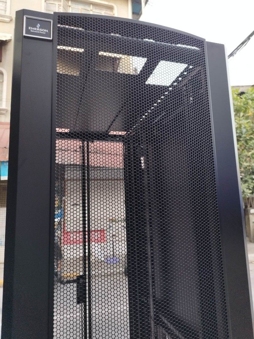 Server Rack Cabinet Emerson Brand, Computers & Tech, Office & Business ...