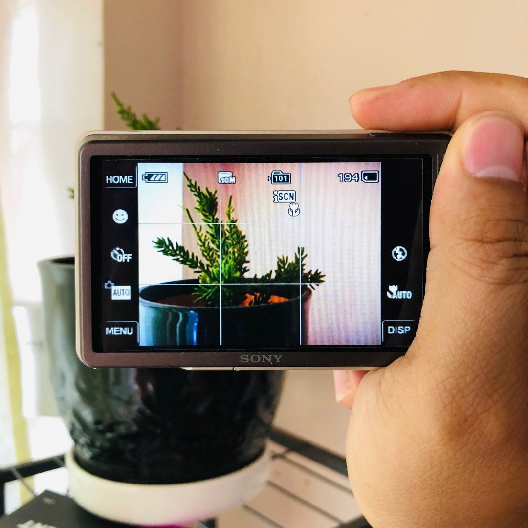 Sony Cybershot DSC-T700 on Carousell