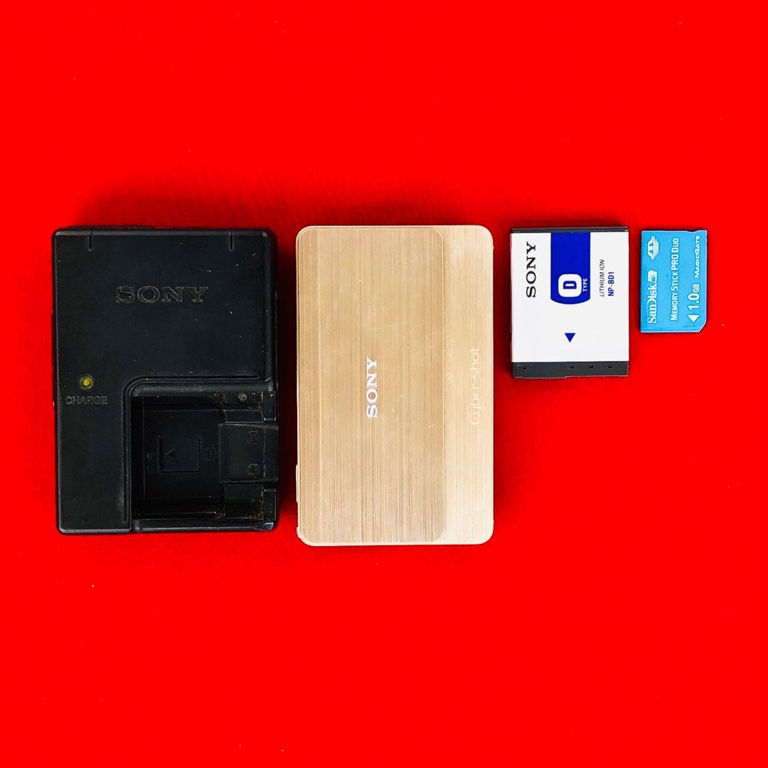 Sony Cybershot DSC-T700 on Carousell