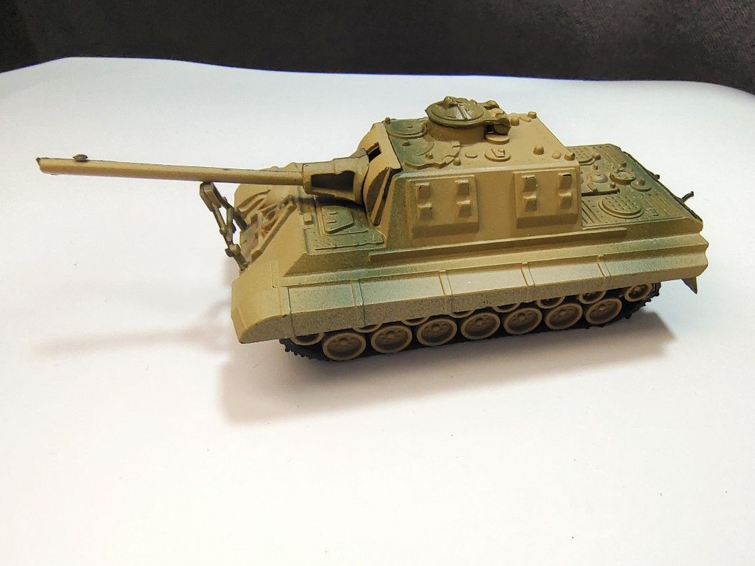 WW2 TANK MODELS:Jagdtiger Sd. Kfz. 186(GERMAN), Hobbies & Toys, Toys ...