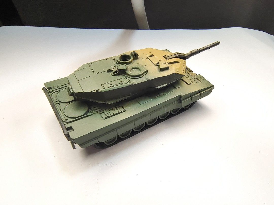 TANK MODELS:LEOPARD 2A5 MAIN BATTLE TANK(GERMAN), Hobbies & Toys, Toys ...