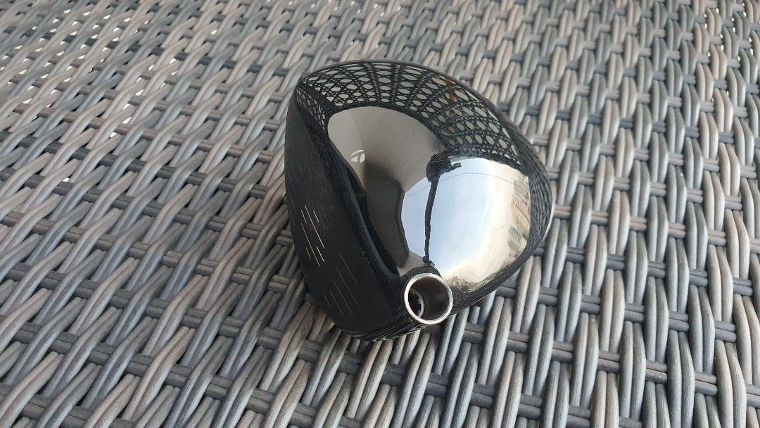 Taylormade R9 Superdeep Driver, Sports Equipment, Sports & Games, Golf ...