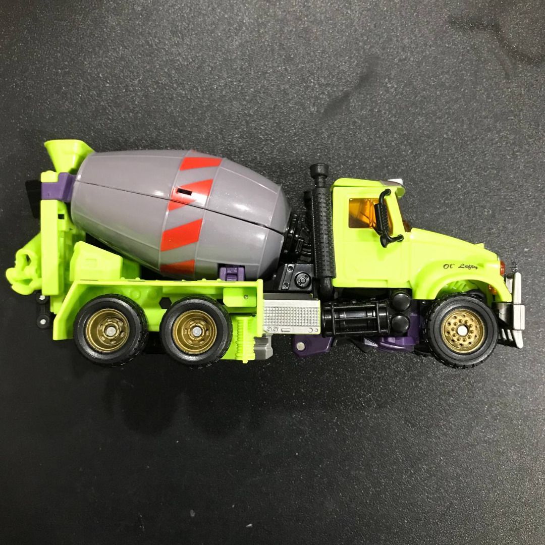 TRANSFORMERS REVENGE OF THE FALLEN VOYAGER CLASS - MIXMASTER ( G1 GREEN ...