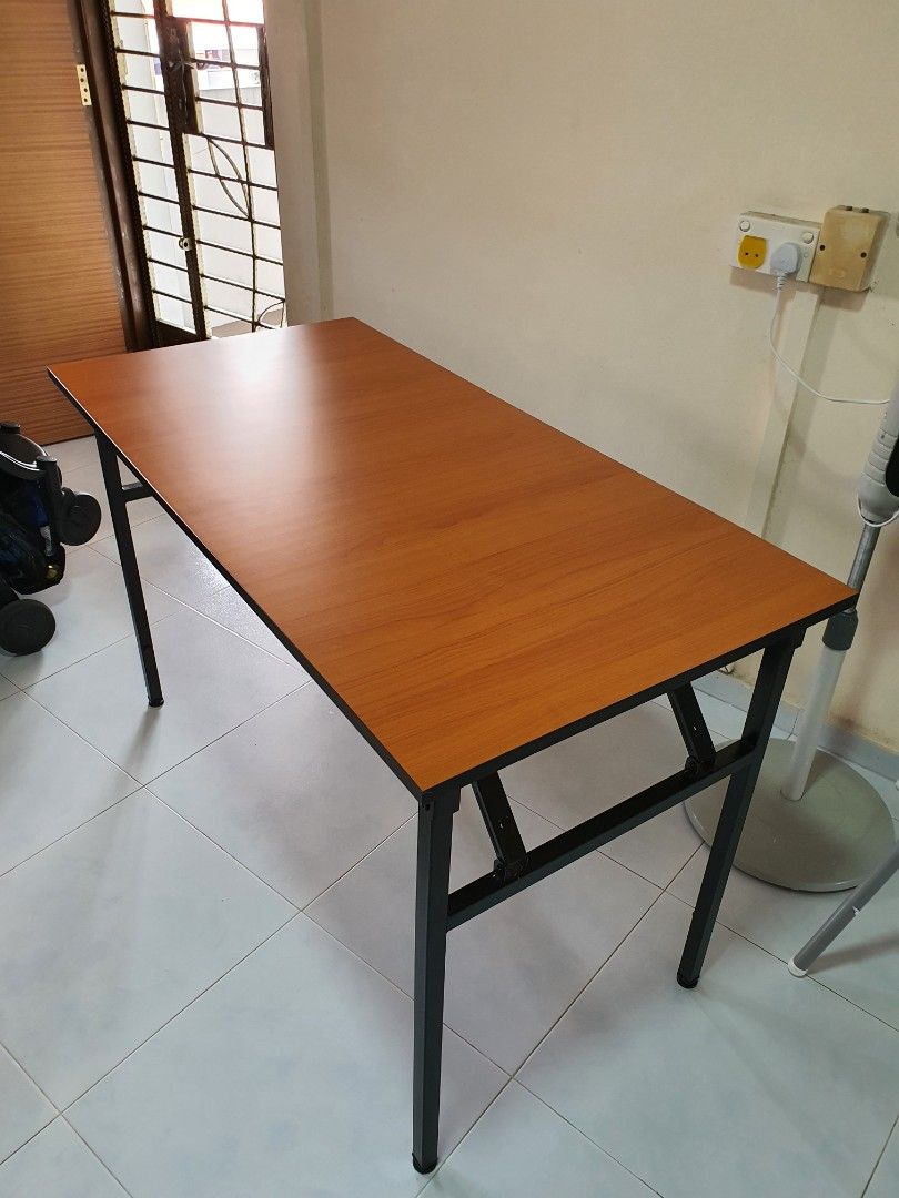 Tuition table, Furniture & Home Living, Furniture, Tables & Sets on ...