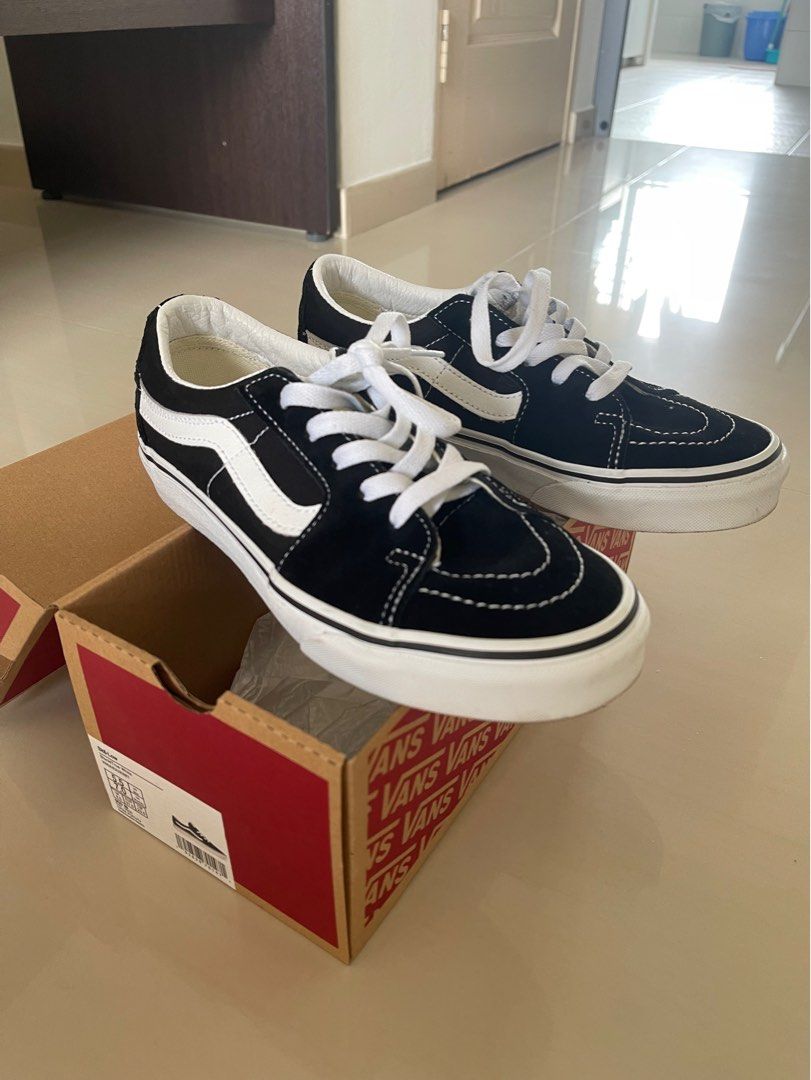 Vans Old Skool Low Cut, Women's Fashion, Footwear, Sneakers on Carousell
