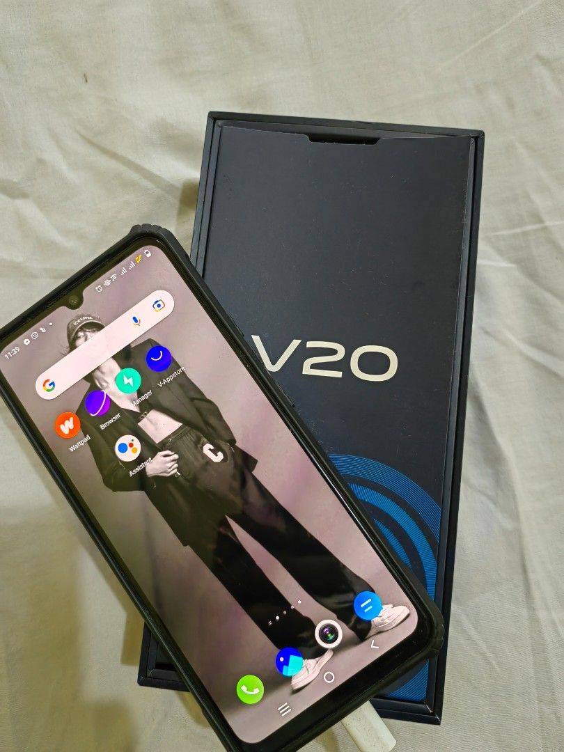 VIVO V20 (Lady owned) on Carousell