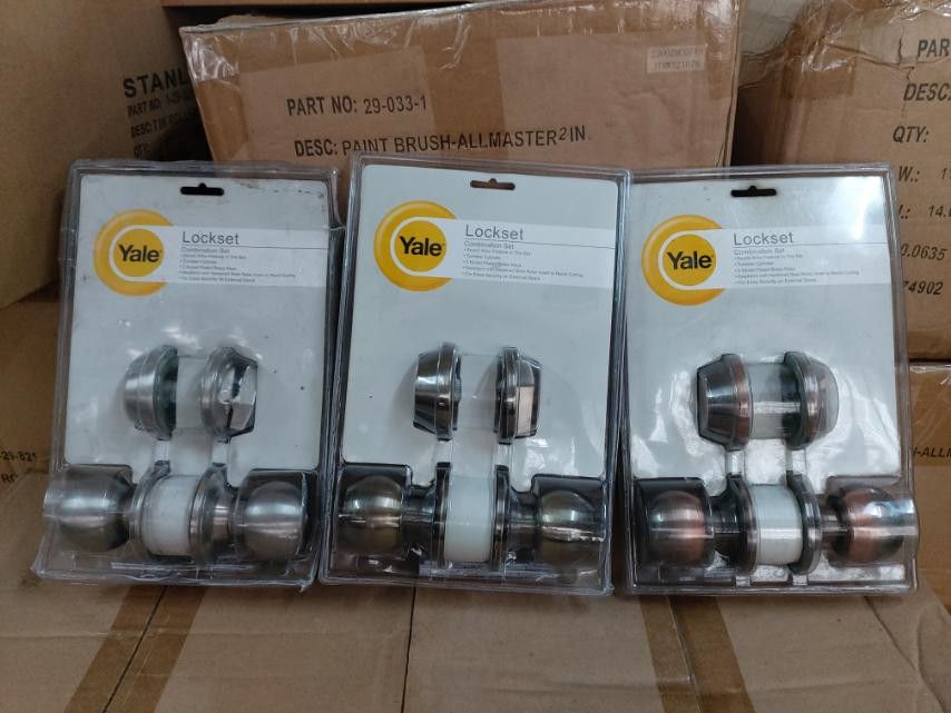 YALE COMBO PACK ENTRANCE LOCKSET/DEADBOLT SETS KEYED ALIKE SAME KEY ...