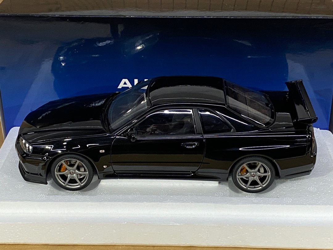 1/18 AUTOart Nissan GTR R34 Vspec ii, 興趣及遊戲, 玩具 & 遊戲類 - Carousell
