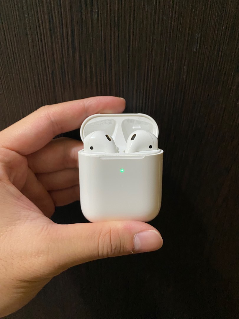 Apple Airpods Gen 1, Audio, Earphones on Carousell