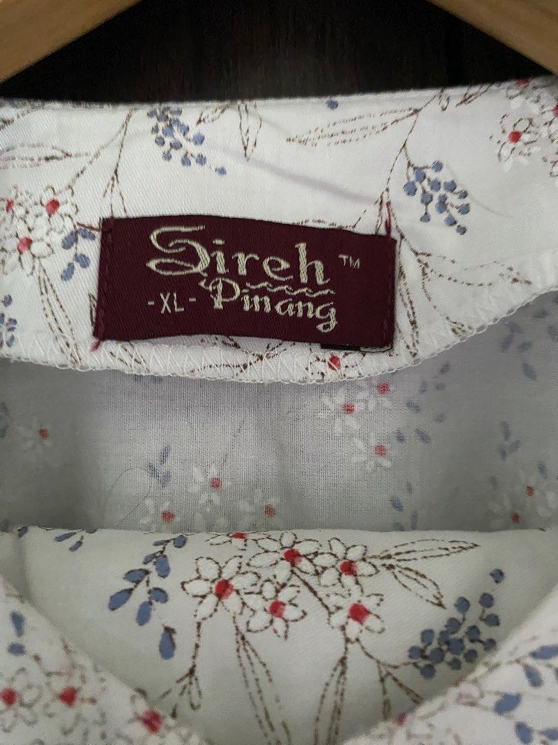 Baju kurung sireh pinang from zalora, Women's Fashion, Muslimah Fashion ...