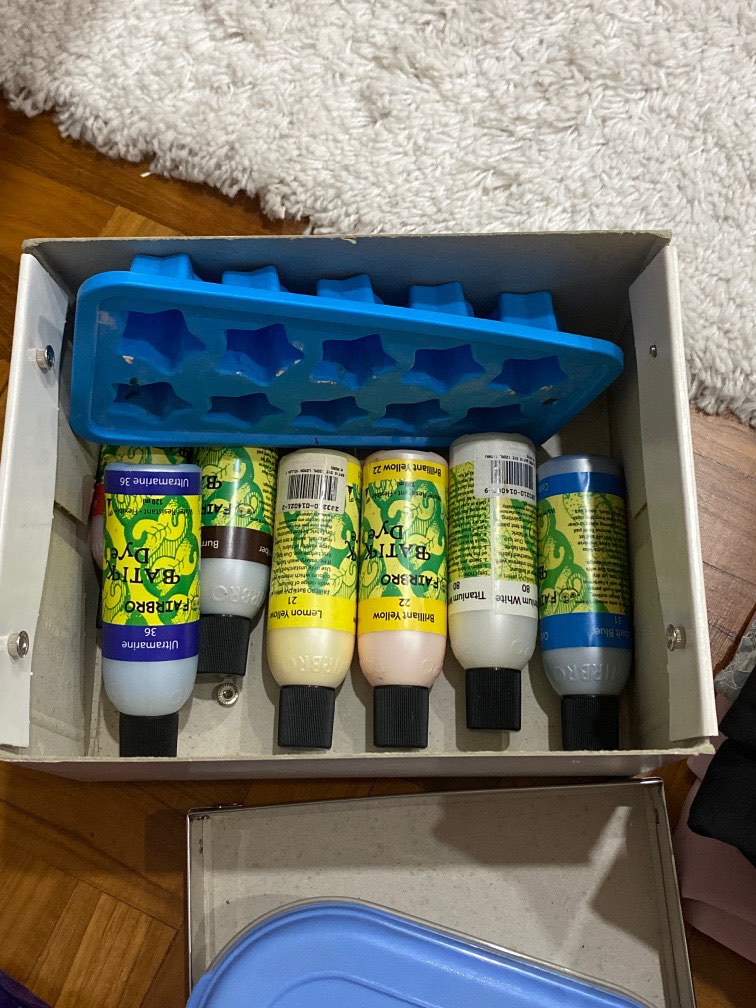 Batik dye and batik pen whole box, Hobbies & Toys, Stationery & Craft ...