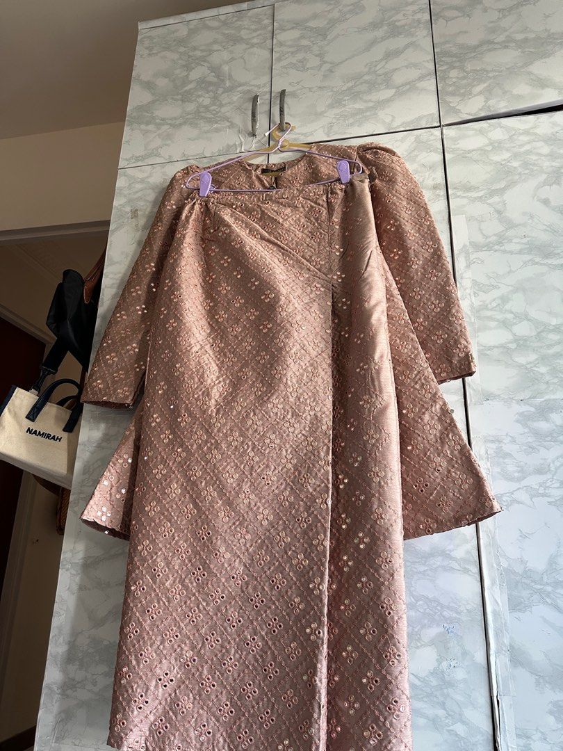 CLASSY BELLA AMMARA BAJU KURUNG MAWAR IN NUDE PINK SIZE M BRAND NEW WITH TAG tags Hari Raya baju ...