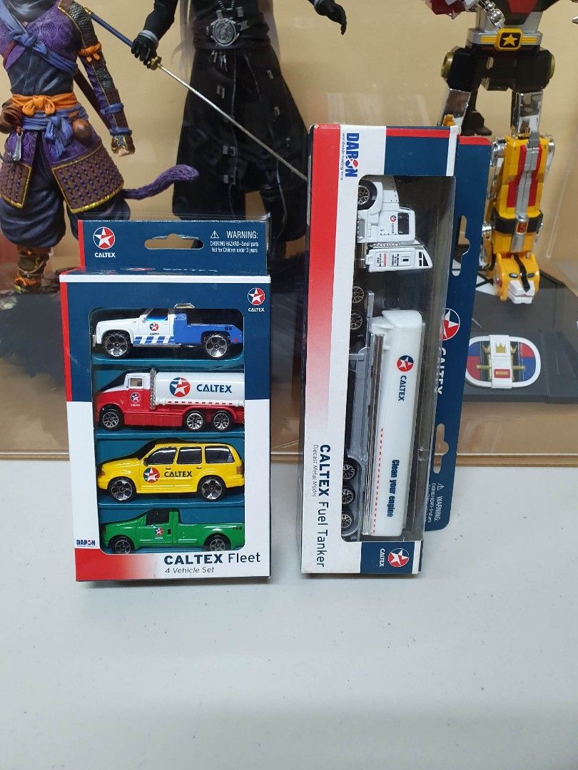 Caltex fuel tanker and fleet 4 vehicle set, Hobbies & Toys, Memorabilia ...