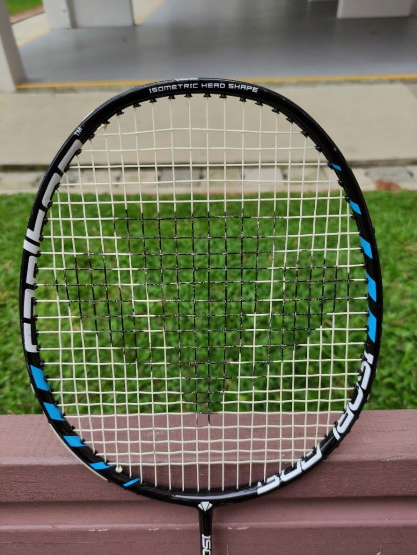 Carlton Isoblade 4500 Badminton Racket, Sports Equipment, Sports ...