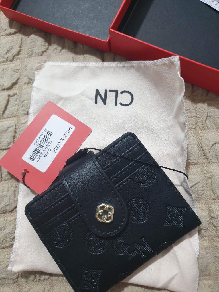 CLN Kayzie cardholder black on Carousell