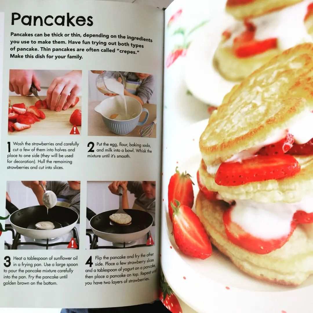 Complete Children's Cookbook: Delicious step-by-step recipes for young ...