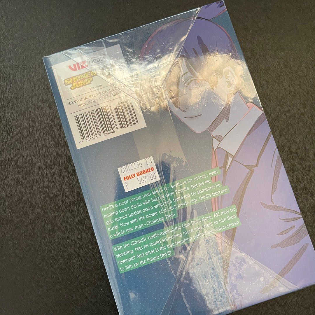 CSM / Chainsaw Man volume 9, Hobbies & Toys, Books & Magazines, Comics & Manga on Carousell