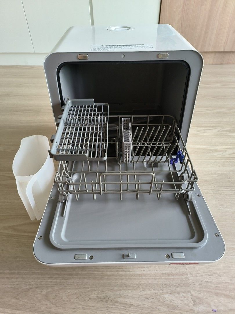 Cuckoo mini 5L portable dishwasher, TV & Home Appliances, Kitchen ...