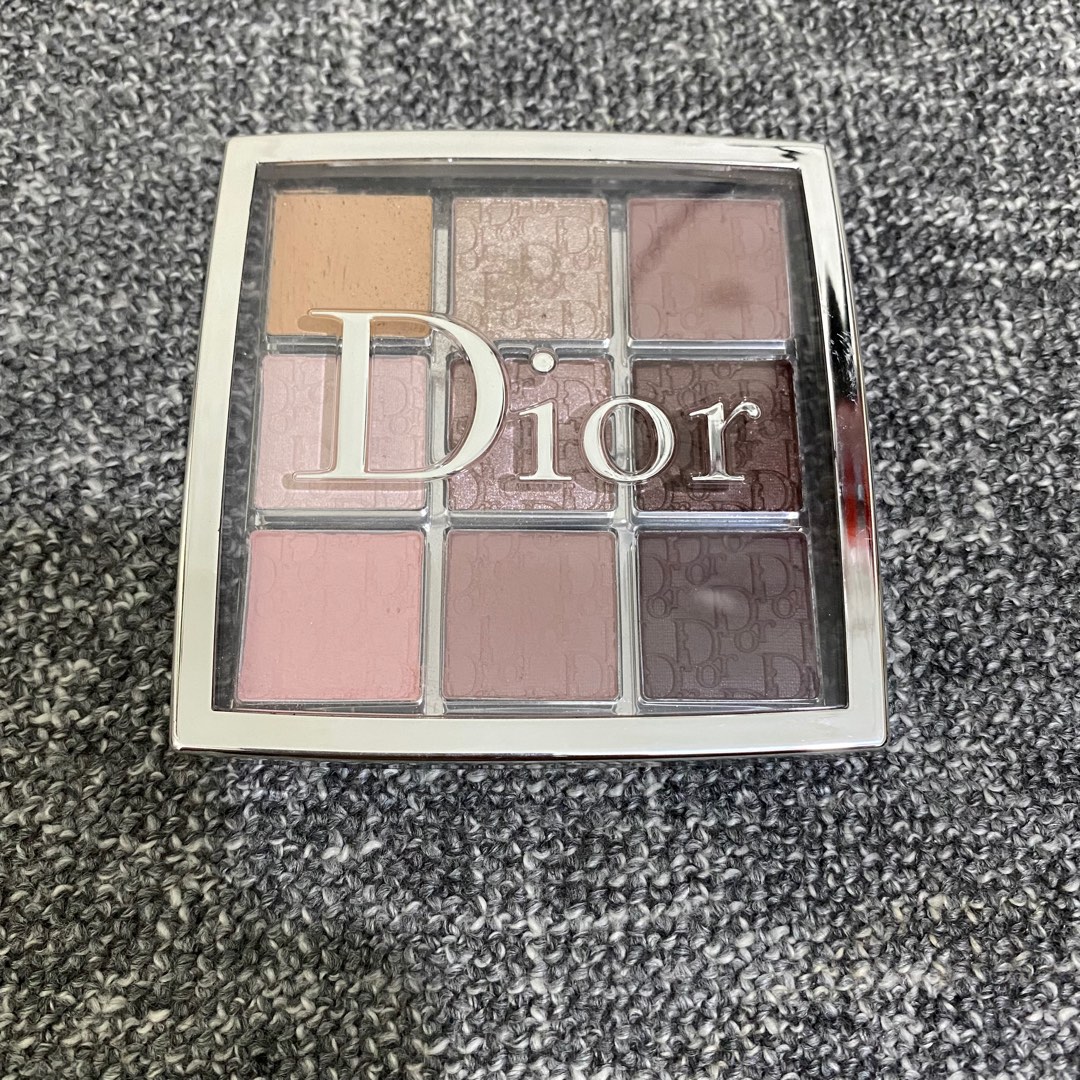 Dior backstage eyeshadow palette, Kesehatan & Kecantikan, Rias Wajah di ...