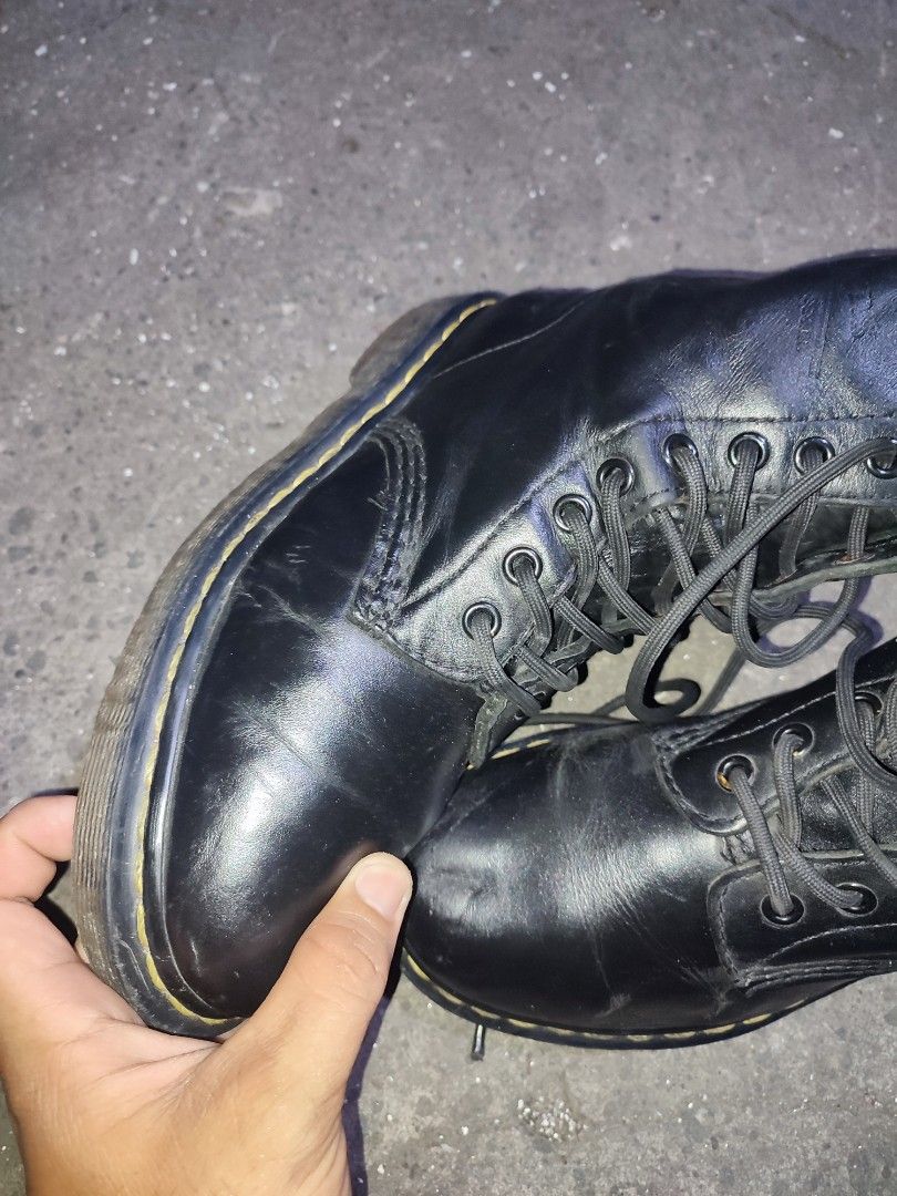 Dms 1460 boots on Carousell