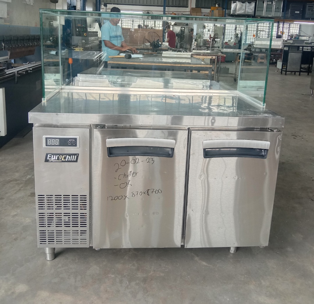 EuroChill 2 door counter chiller c/w overhead glass, TV & Home ...