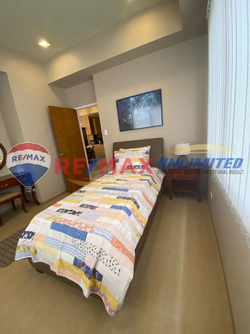 For Sale Tagaytay Highlands Mahogany building 1, Property, For Sale ...