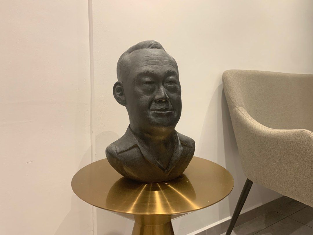 Founding Father Iconic sculpture for art collector, Furniture & Home ...