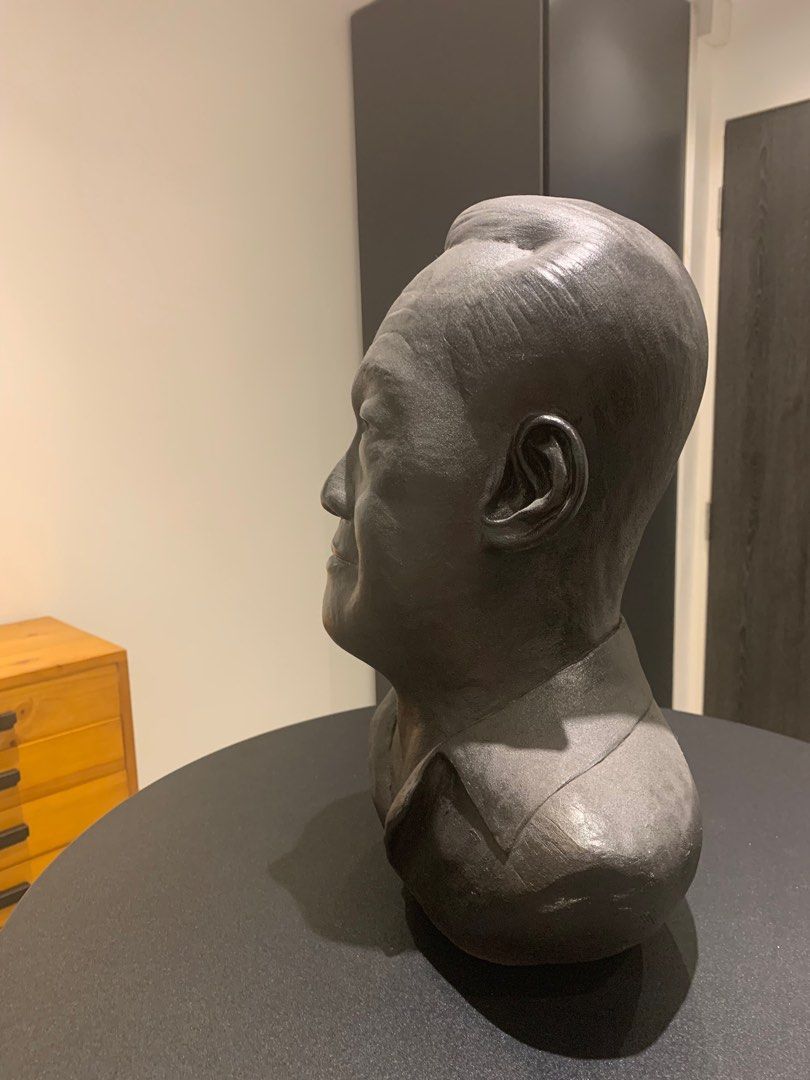 Founding Father Iconic sculpture for art collector, Furniture & Home ...