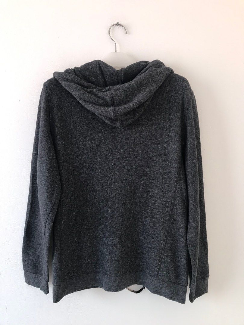 GU Jaket Sweeter Dark Grey, Fesyen Wanita, Pakaian Wanita, Baju Luaran ...