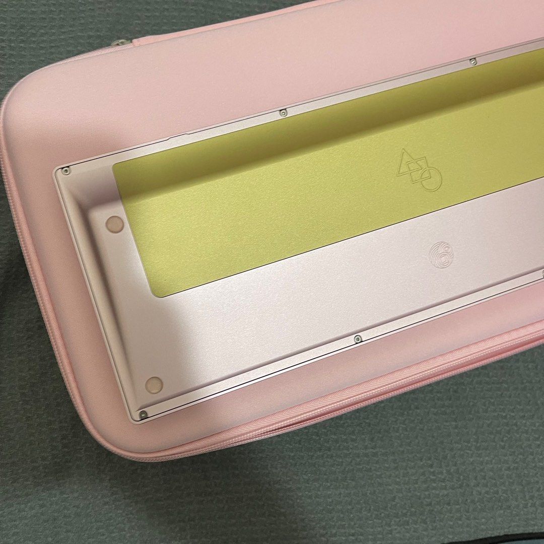 Hand engineering Kage pink wkl 80% custom keyboard built, 電腦＆科技, 電腦周邊及 ...