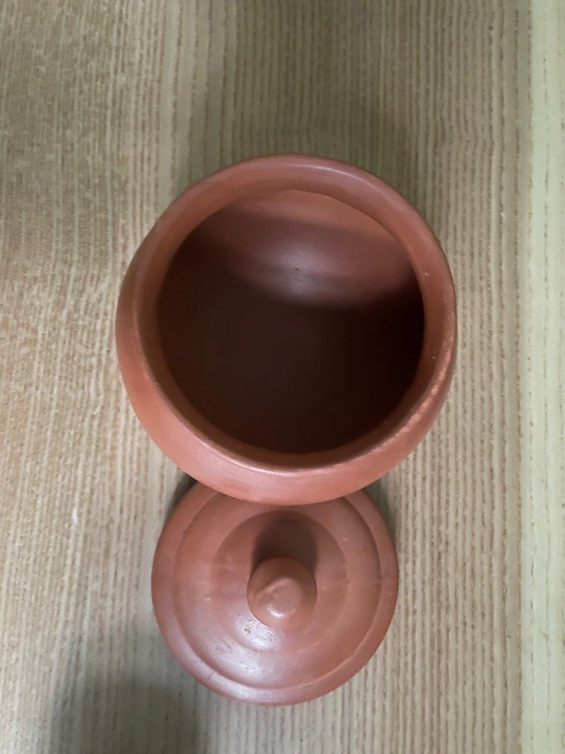 Handmade earthen pot, Hobbies & Toys, Memorabilia & Collectibles ...