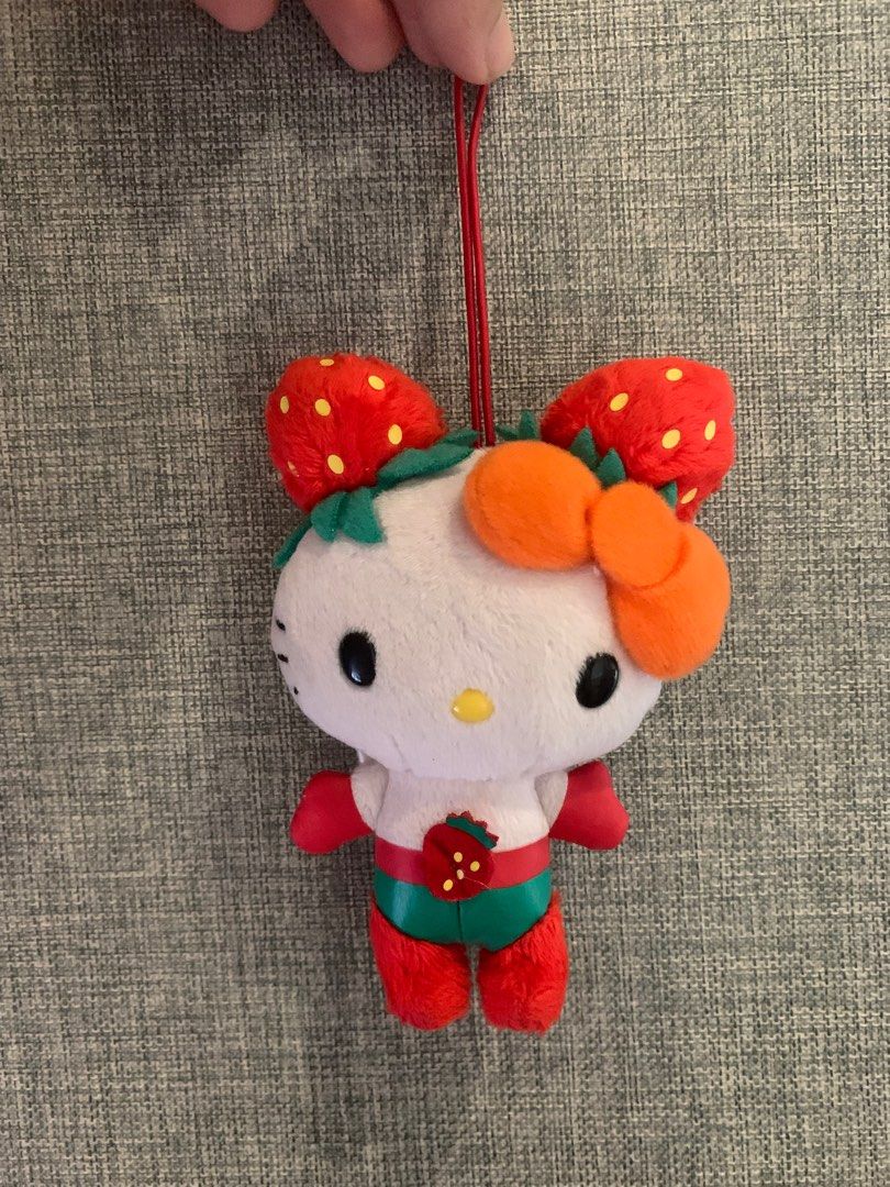 RARE Hello Kitty Ichigoman Strawberry Mascot Charm, Hobbies & Toys ...