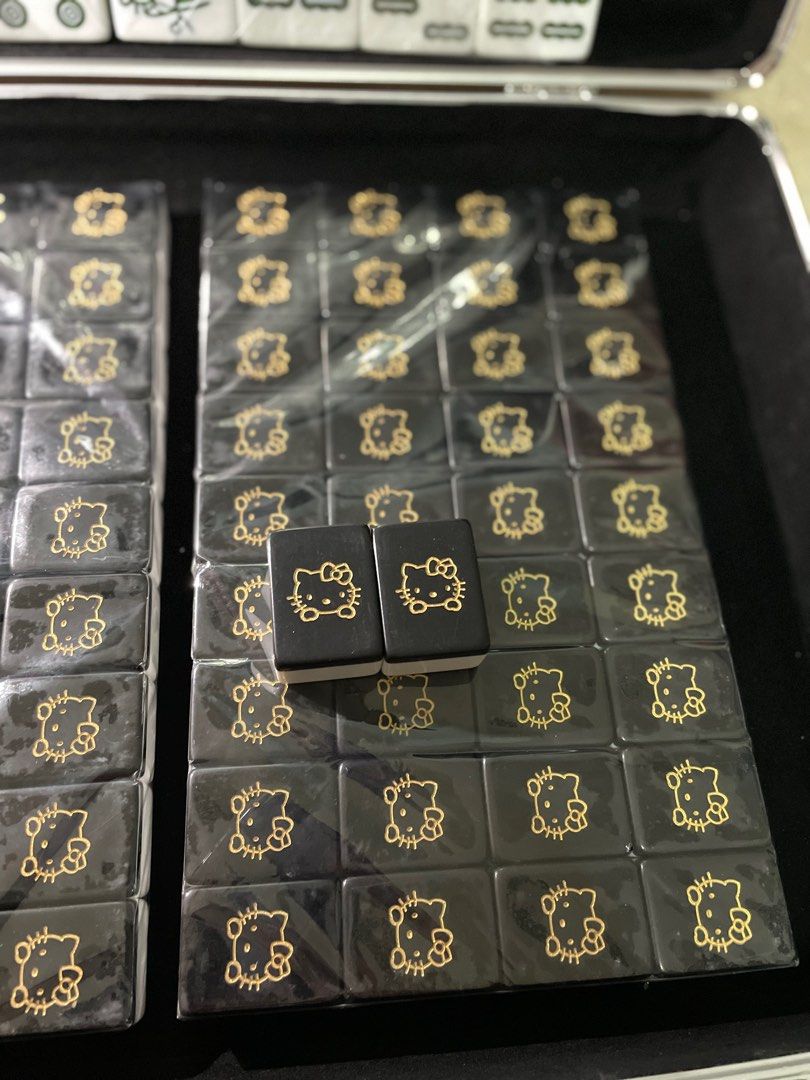 Instock Minion Mahjong/ Doraemon Mahjong/ HelloKitty Mahjong/ Pikachu ...