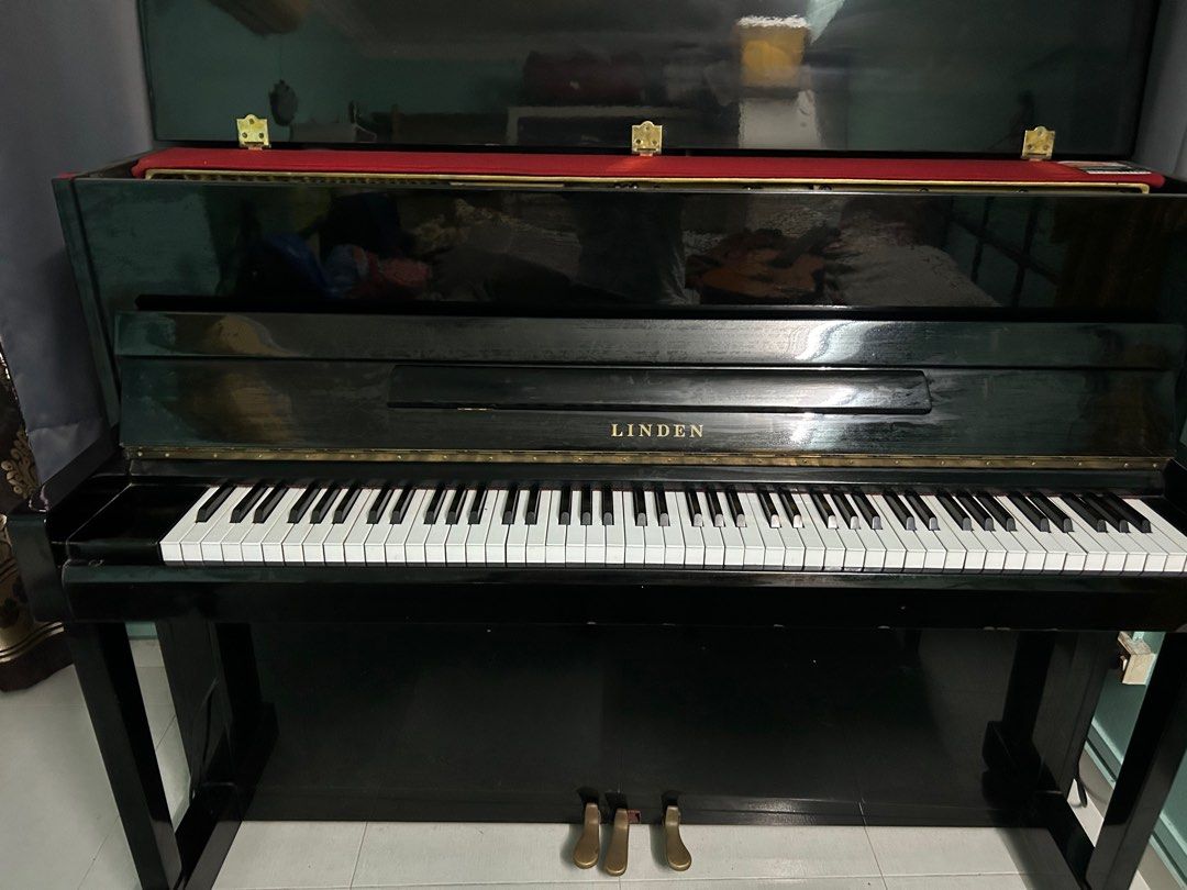 Linden piano used, Hobbies & Toys, Music & Media, Musical Instruments ...